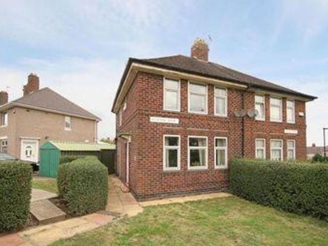 3 Bedrooms Semi detached house for sale in Aylward Road, Sheffield, South Yorkshire S2