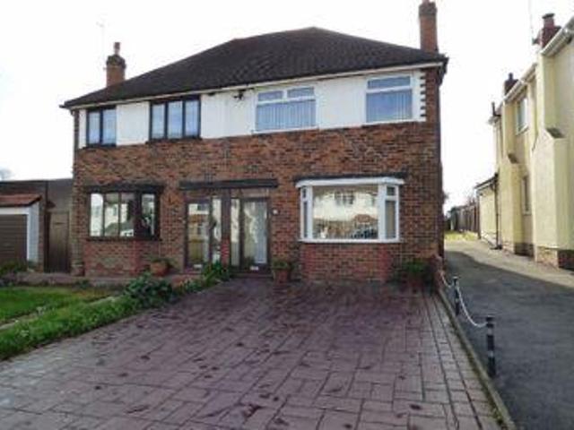 3 Bedrooms Semi detached house for sale in Bodenham Road, Northfield, Birmingham B31