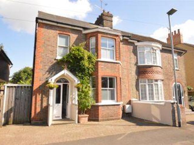 3 Bedrooms Semi detached house for sale in Borough Road, Dunstable LU5