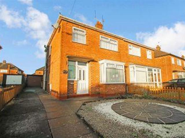 3 Bedrooms Semi detached house for sale in Baysdale Road, Scunthorpe DN16
