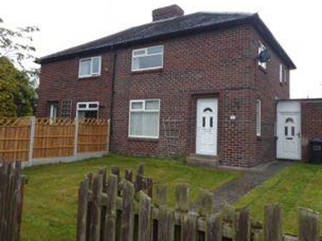 3 Bedrooms Semi detached house for sale in Back Lane, Grange Moor, Wakefield WF4