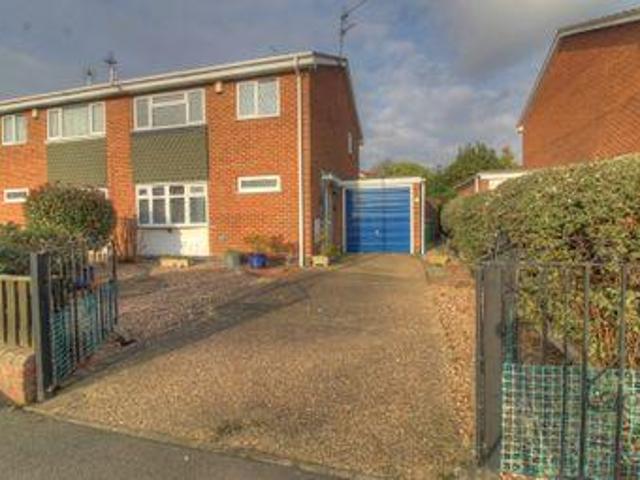 3 Bedrooms Semi detached house for sale in Bader Road, Wilford, Nottingham NG11