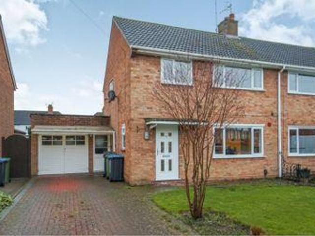 3 Bedrooms Semi detached house for sale in Baker Avenue, Stratford Upon Avon CV37