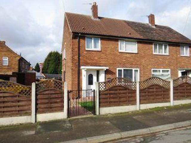 3 Bedrooms Semi detached house for sale in Barncroft Road, Leeds LS14