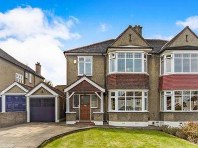 3 Bedrooms Semi detached house for sale in Barnfield Avenue, Shirley, Croydon, Surrey CR0