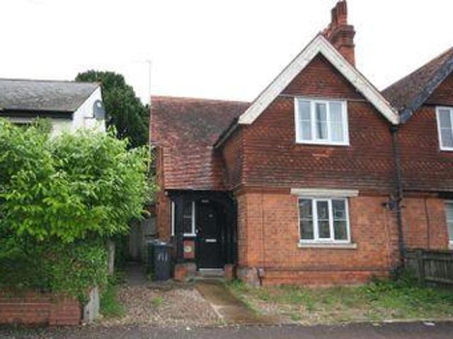 3 Bedrooms Semi detached house for sale in Barnwood Road, Barnwood, Gloucester GL4