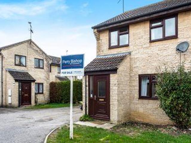 3 Bedrooms Semi detached house for sale in Barrington Road, Watchfield, Swindon SN6