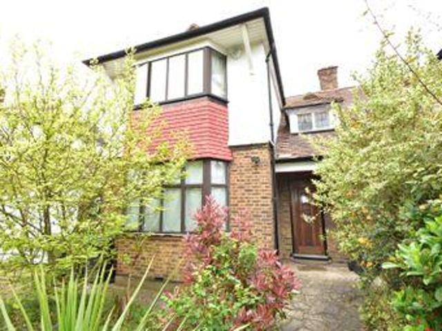 3 Bedrooms Semi detached house for sale in Beulah Hill, London SE19