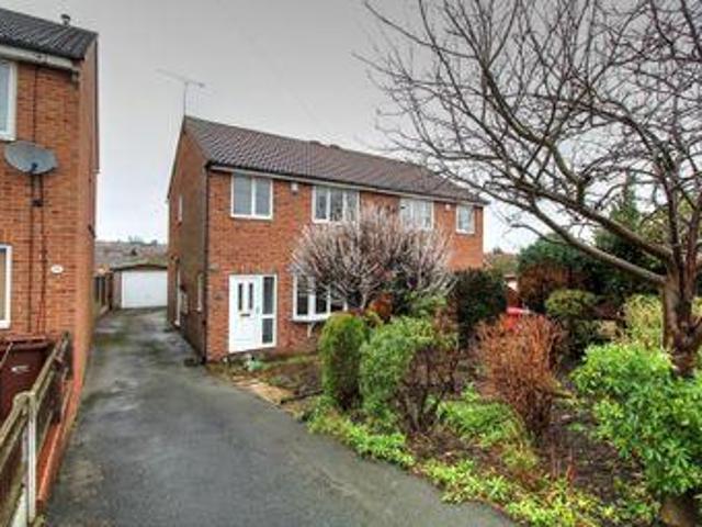 3 Bedrooms Semi detached house for sale in Bexhill Close, Pontefract WF8
