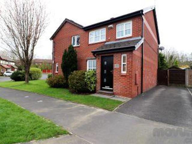 3 Bedrooms Semi detached house for sale in Beaumont Chase, Bolton BL3