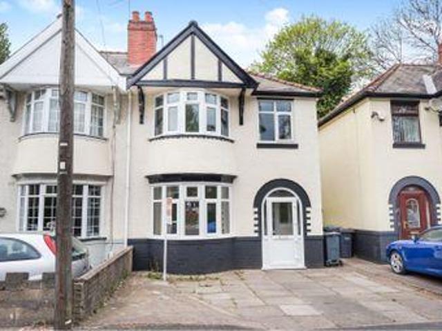 3 Bedrooms Semi detached house for sale in Beauty Bank, Cradley Heath B64