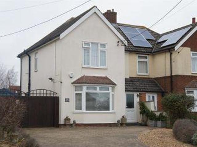 3 Bedrooms Semi detached house for sale in Bedford Road, Cranfield, Bedford MK43