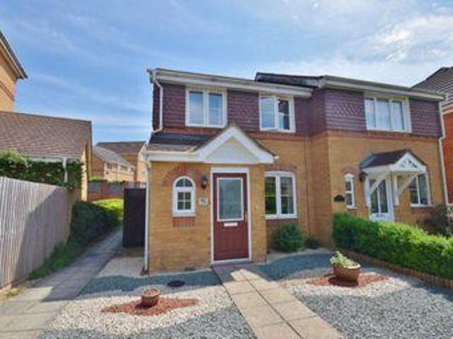 3 Bedrooms Semi detached house for sale in Beggarwood, Basingstoke RG22