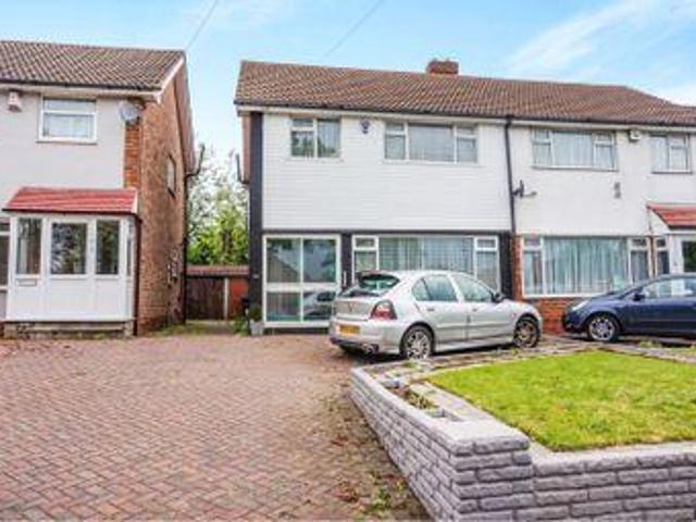 3 Bedrooms Semi detached house for sale in Bell Lane, Birmingham B33