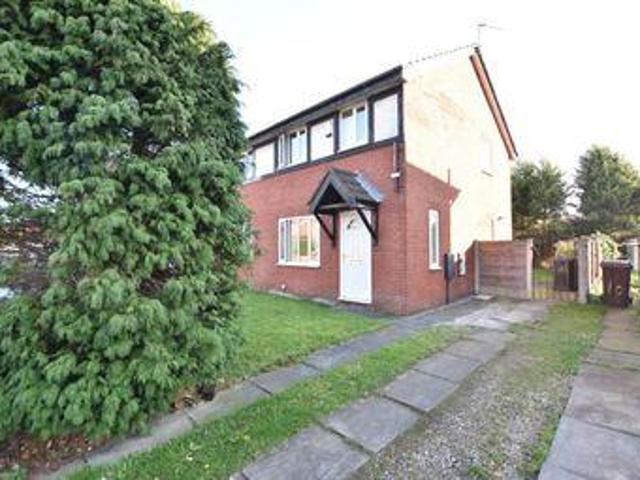 3 Bedrooms Semi detached house for sale in Belper Street, Blackburn, Lancashire BB1