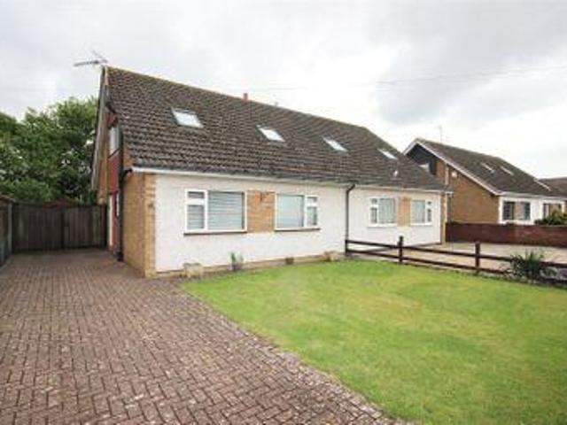 3 Bedrooms Semi detached house for sale in Bibury Avenue, Stoke Lodge, Bristol BS34