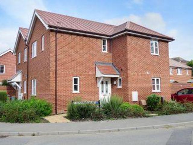 3 Bedrooms Semi detached house for sale in Bilsham Road, Yapton, Arundel BN18