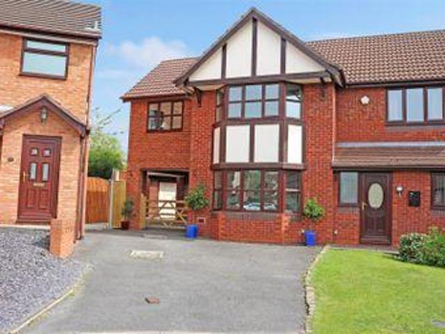 3 Bedrooms Semi detached house for sale in Bircham Walk, Westbury Park, Newcastle ST5