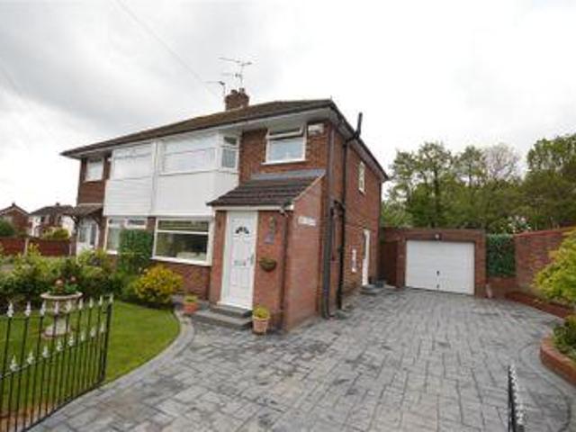 3 Bedrooms Semi detached house for sale in Birkett Avenue, Ellesmere Port CH65
