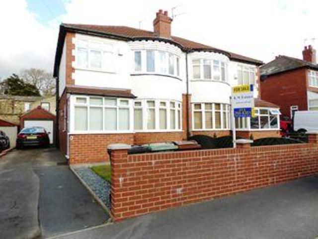 3 Bedrooms Semi detached house for sale in Blairseville Grove, Bramley, Leeds LS13