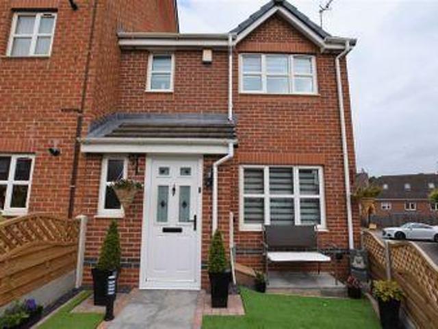 3 Bedrooms Semi detached house for sale in Blithfield Way, Norton, Stoke On Trent ST6