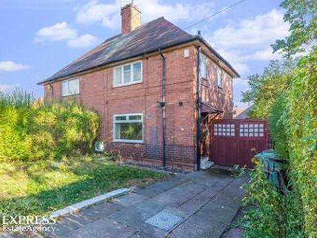3 Bedrooms Semi detached house for sale in Bradfield Road, Nottingham NG8