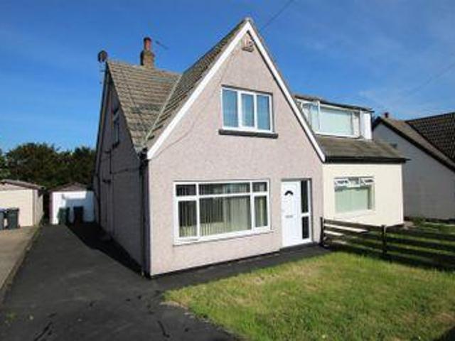 3 Bedrooms Semi detached house for sale in Brantwood Drive, Bradford BD9