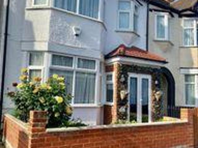 3 Bedrooms Semi detached house for sale in Brantwood Road, London N17