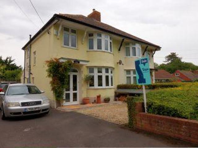 3 Bedrooms Semi detached house for sale in Brent Road, East Brent, Highbridge TA9