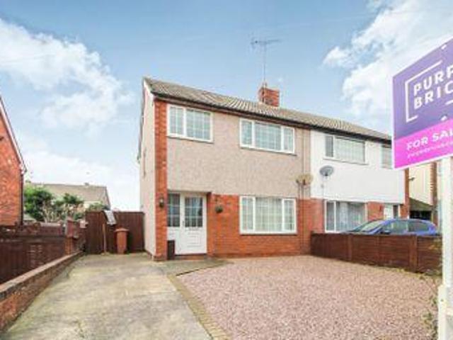 3 Bedrooms Semi detached house for sale in Briar Drive, Buckley CH7