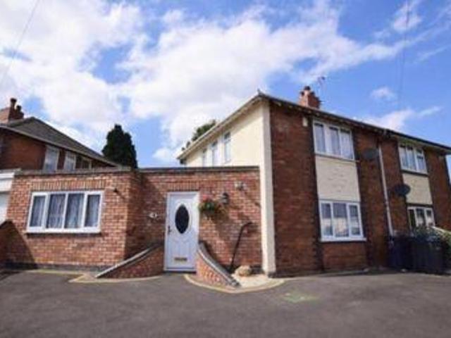 3 Bedrooms Semi detached house for sale in Briarfield Road, Tyseley, Birmingham, West Midlands B11