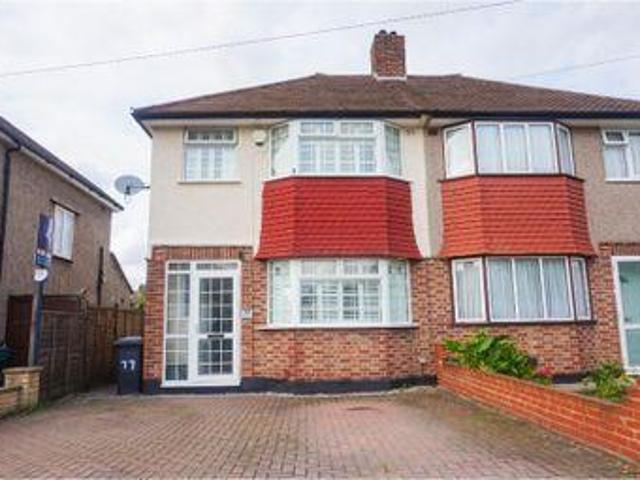 3 Bedrooms Semi detached house for sale in Brockman Rise, Bromley BR1