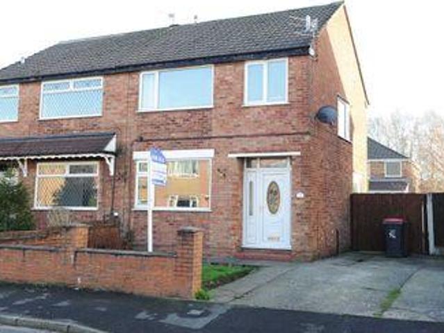 3 Bedrooms Semi detached house for sale in Broadway, Irlam, Manchester M44