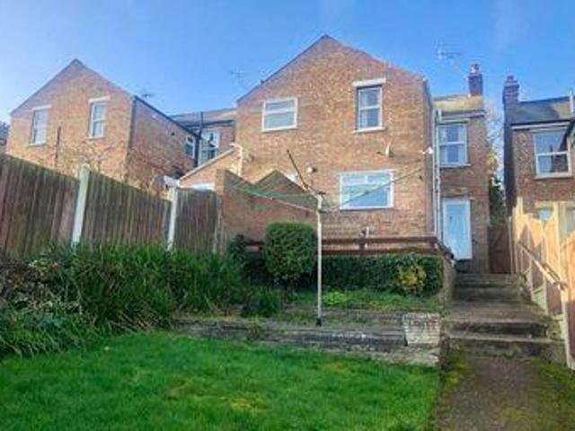 3 Bedrooms Semi detached house for sale in Brook Street, Colchester CO1