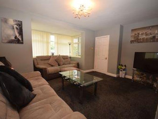 3 Bedrooms Semi detached house for sale in Button Lane, Wythenshawe, Manchester M23