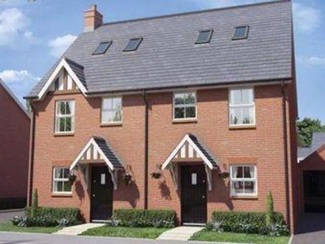 3 Bedrooms Semi detached house for sale in Buckton Fields, Northampton NN6