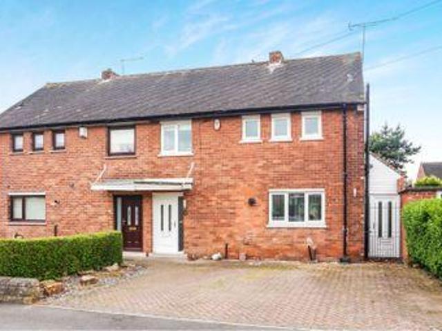 3 Bedrooms Semi detached house for sale in Burns Drive, Sheffield S35