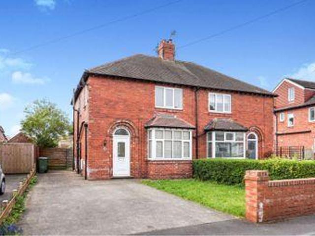 3 Bedrooms Semi detached house for sale in Burton Avenue, York YO30