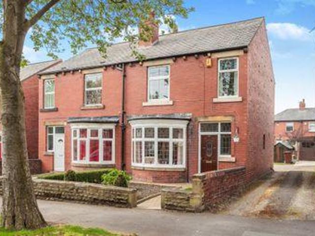 3 Bedrooms Semi detached house for sale in Bywell Road, Dewsbury WF12