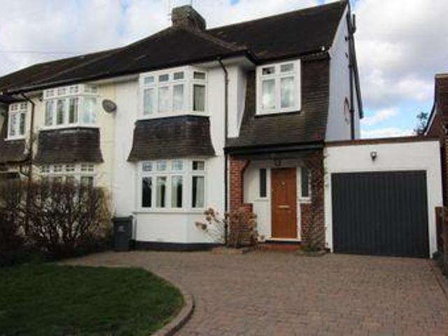 3 Bedrooms Semi detached house for sale in Goddington Lane, Orpington, Kent BR6
