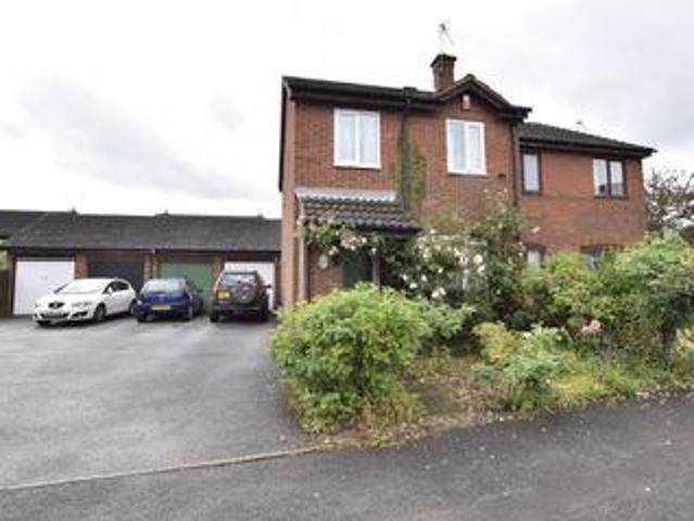 3 Bedrooms Semi detached house for sale in Godfrey Court, Longwell Green BS30