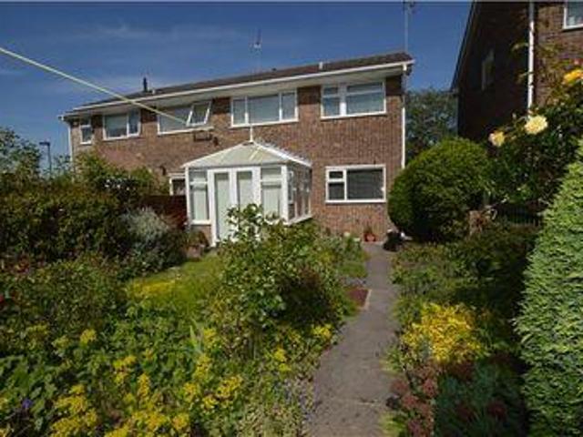 3 Bedrooms Semi detached house for sale in Goldcrest Road, Chipping Sodbury, Bristol BS37