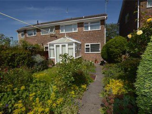 3 Bedrooms Semi detached house for sale in Goldcrest Road, Chipping Sodbury, Bristol BS37