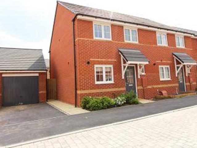 3 Bedrooms Semi detached house for sale in Goldcrest Walk, Keynsham, Bristol BS31