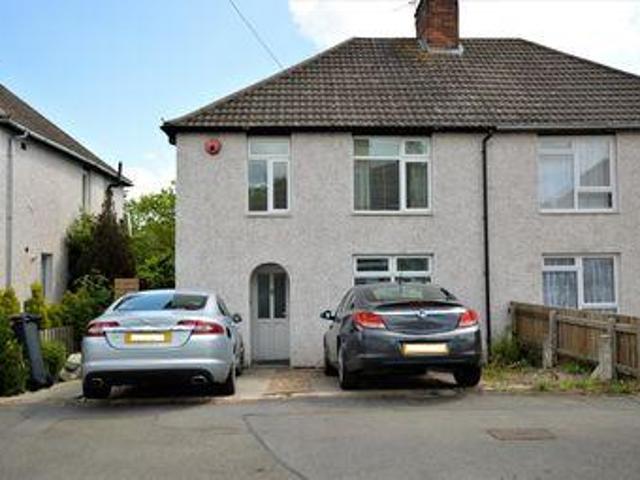 3 Bedrooms Semi detached house for sale in Goldhill, Leicester LE2