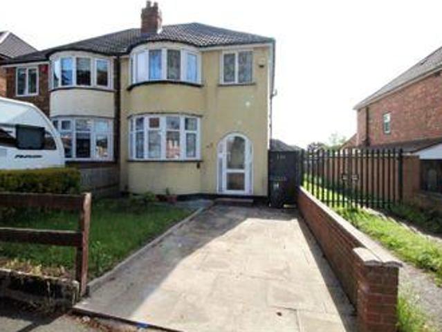 3 Bedrooms Semi detached house for sale in Goldthorne Avenue, Sheldon, Birmingham B26