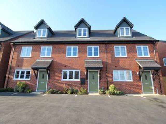 3 Bedrooms Semi detached house for sale in Gordon Geddes Way, Crewe CW1