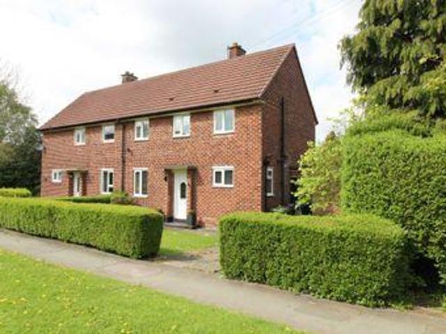 3 Bedrooms Semi detached house for sale in Gawsworth Close, Bramhall, Stockport SK7