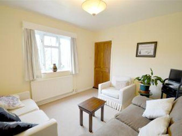 3 Bedrooms Semi detached house for sale in Garston Lane, Kenley CR8