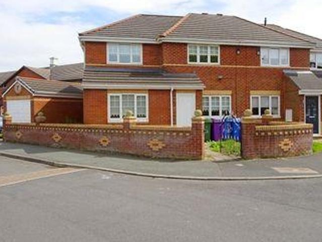 3 Bedrooms Semi detached house for sale in Gemini Drive, Dovecot, Liverpool L14